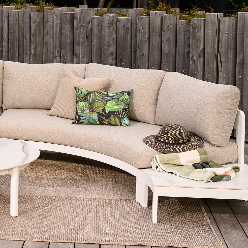 Noosa Outdoor Curve 3 Seater With Wedge Side Table | Target Furniture NZ